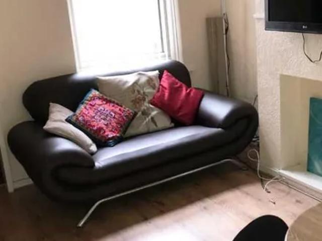 240 Dawlish Road, Stirchley, B29 7AT, United Kingdom | 4 bed townhouse for rent #70505643 | Rentberry