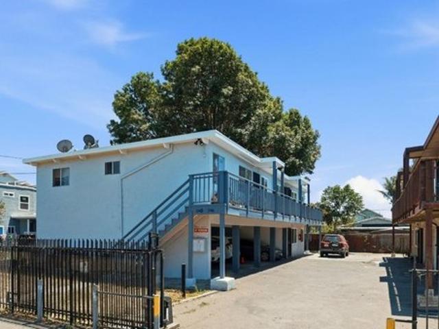 240 Duboce Ave, Richmond, CA 94801