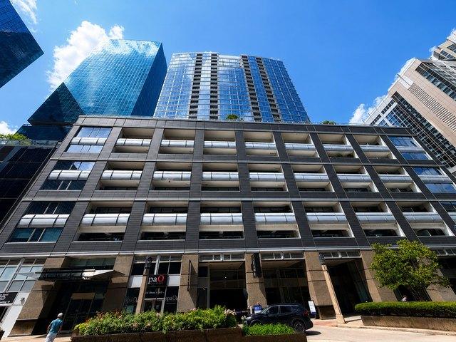 240 E Illinois St Apt 2706, Chicago, IL 60611