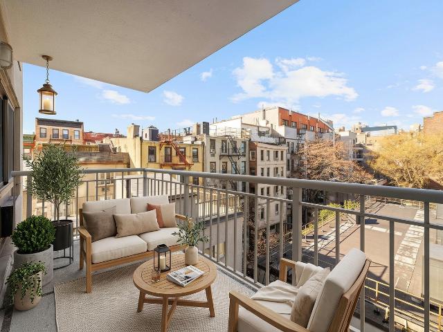 240 East 10th Street, Unit 5B