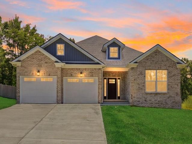 240 Harbor Village Dr, Georgetown, KY 40324