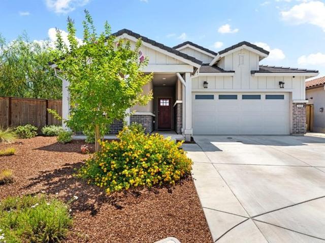 240 Helios Ct, Roseville, CA 95747