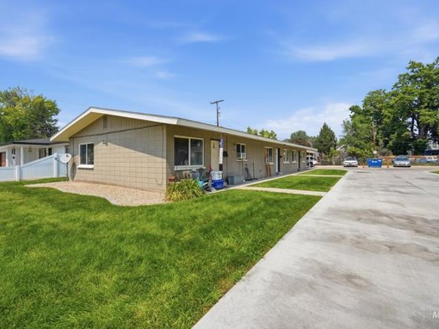 240 High St, Nampa, ID 83651