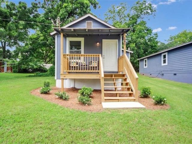 240 Jackson St, Barnesville, GA 30204