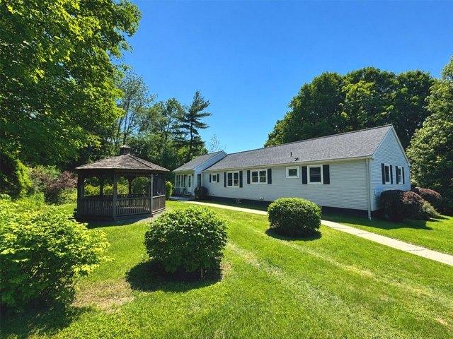 240 Jericho Rd, Richmond, VT 05477
