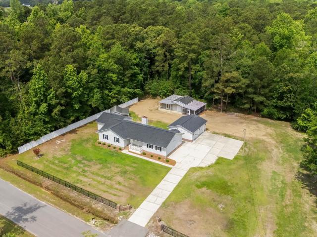 240 Ole Maple St