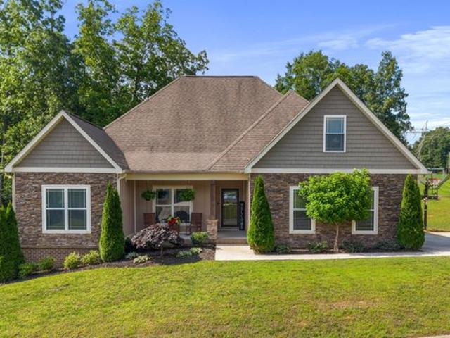 240 Lower Woods Trl NE, Cleveland, TN 37323