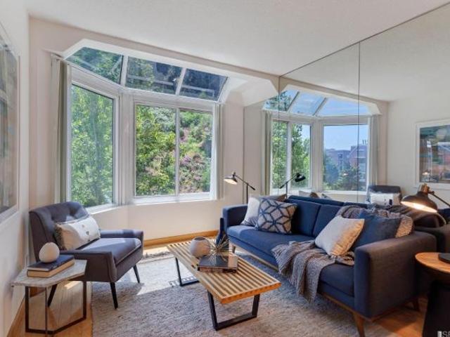 240 Lombard St #929, San Francisco, CA 94111