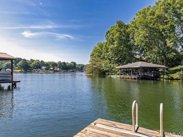 240 Lookout Point Dr, Valentines, VA 23887