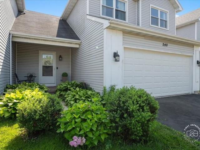 240 Mack Dr, Hinckley, IL 60520