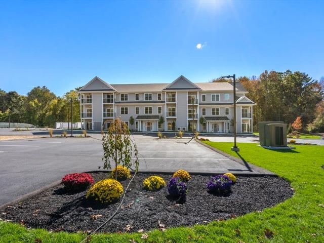 240 Main Unit 101, Millis, US, MA