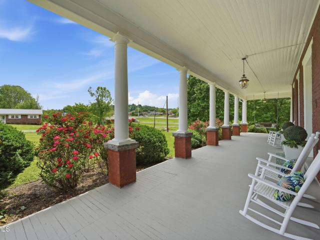 240 Maplehurst Lane