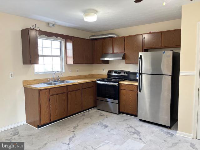 240 Nottoway Dr, Stephens City, VA 22655 | MLS #VAFV2041 | Compass