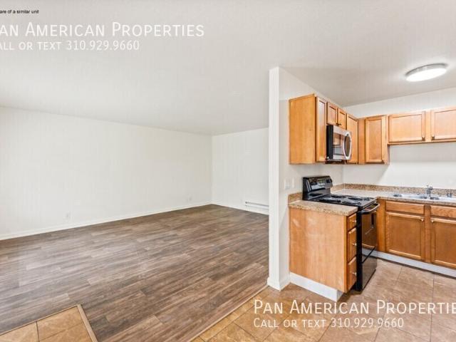 240 Nevada Ave 2 beds, 1 full bath