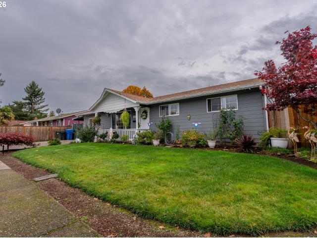 2440 NE Vallejo ST