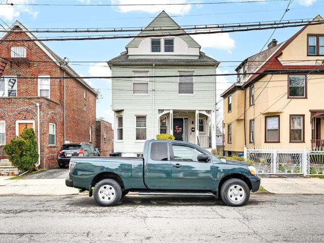 240 S 10th Avenue