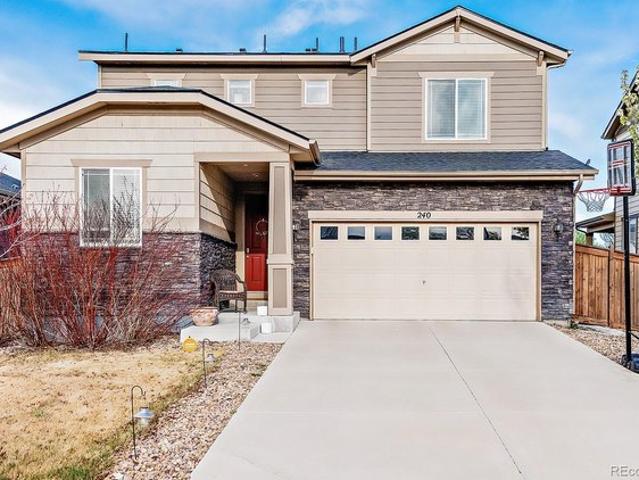 240 S Langdale Ct, Aurora, CO 80018