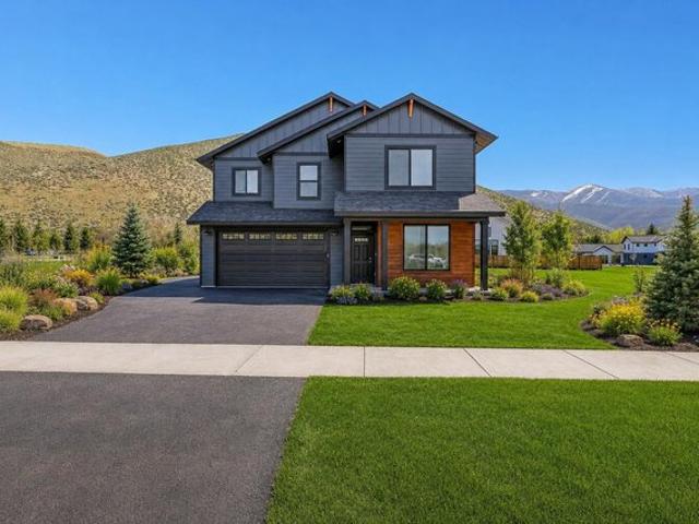 240 San Badger Dr, Hailey, ID 83333
