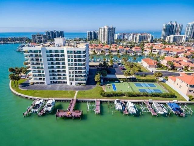 240 Sand Key Estates Dr #211, Clearwater, FL 33767