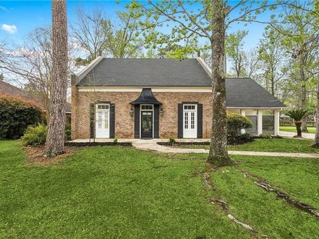 240 Silver Maple Dr, Mandeville, LA 70471