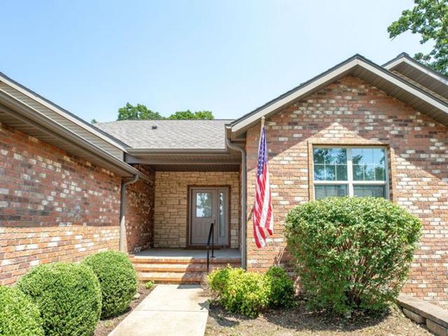 240 Spencer Dr, Branson, MO 65616