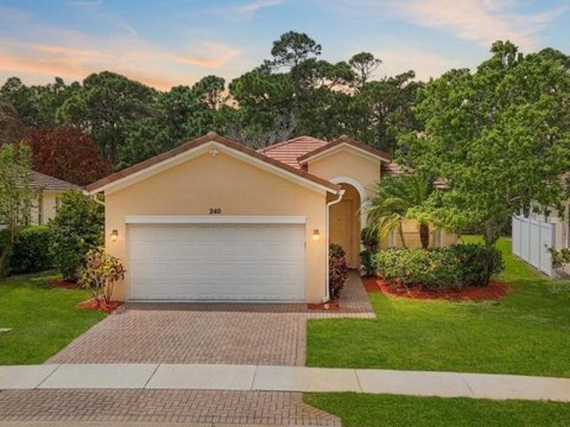 240 SW Coconut Key Way, Port Saint Lucie, FL 34986