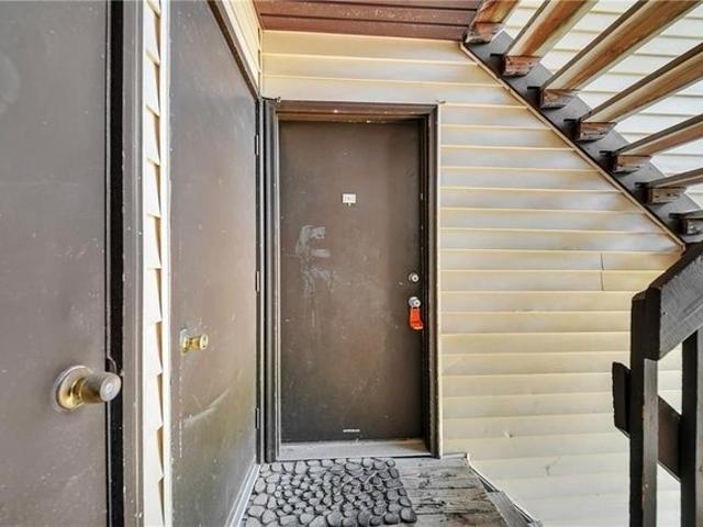 240 Pacific Dr, Hampton, VA 23666
