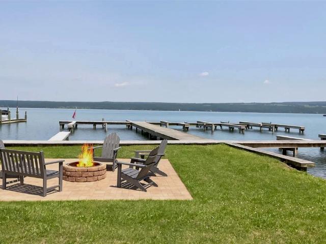 240 Plum Point Road # 16