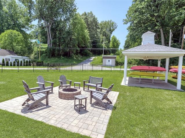 240 Plum Point Road # 13