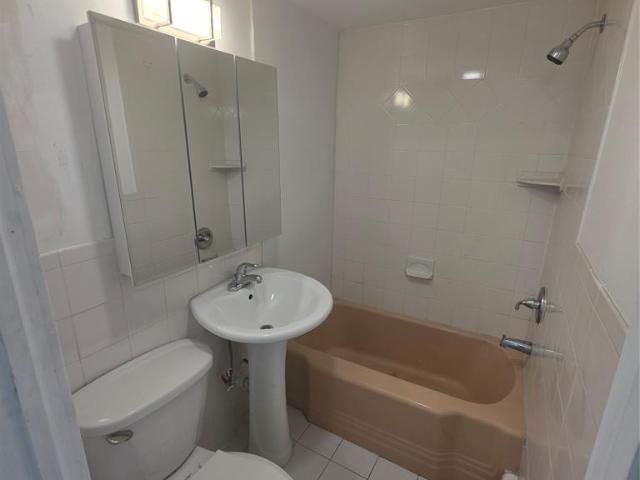 240 Prospect Avenue # 2R