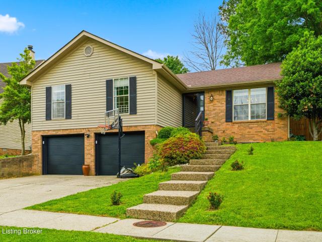 240 Rolling Ridge Way