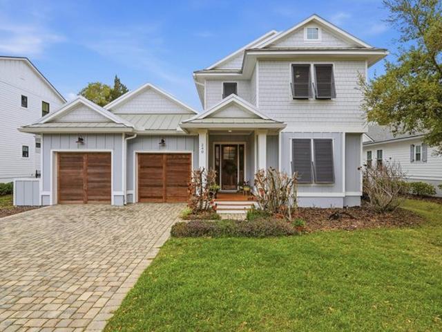 240 Ridgeway Rd, Saint Augustine, FL 32080