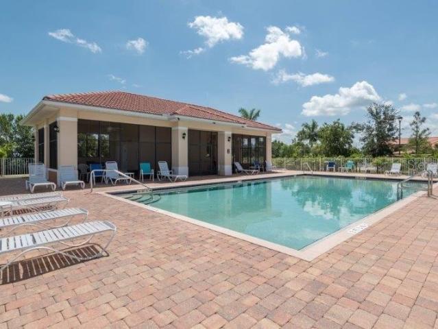 240 W End Dr, Unit 721, Punta Gorda, FL 33950 | MLS #C7519