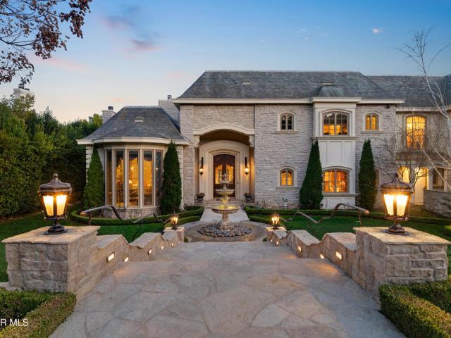 240 W Stafford Road