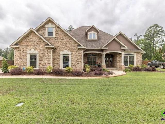240 Woodlands Blvd, Kathleen, GA 31047