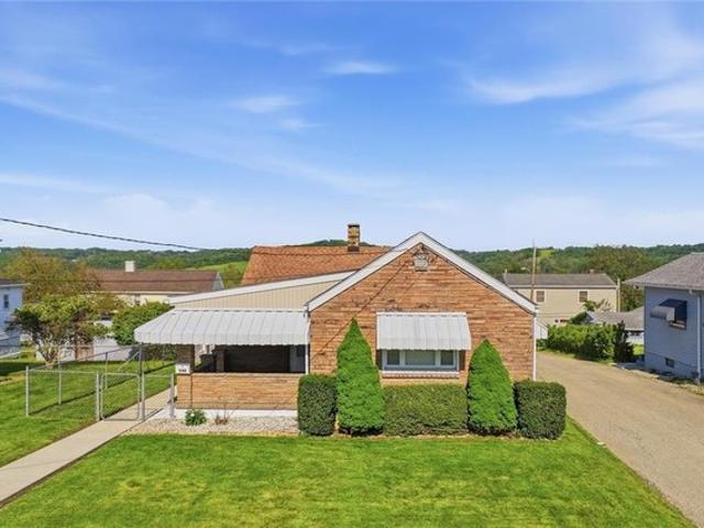 240 Waddell Ave, Donora, PA 15033