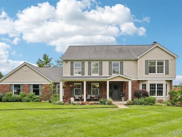 240 Whiting Ln, Chesterfield, MO 63005