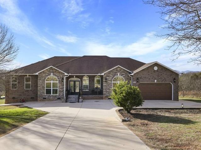 240 Wilkins Rd, Campobello, SC 29322