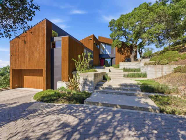 240 Tappan Ln, Orinda, CA 94563 | MLS #41131 | Compass