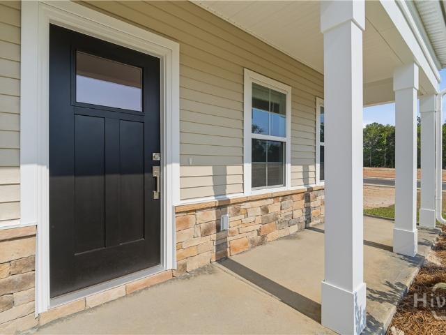 240 Teal Trail NE