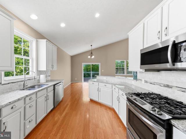 240 Thomas Jefferson Terrace