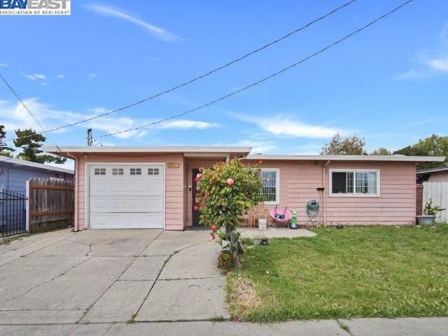 240 Traynor St, Hayward, CA 94544
