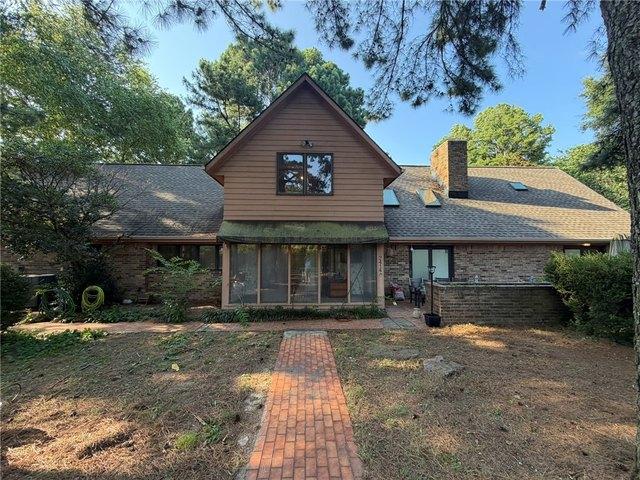 2414 N Sherwood Ln, Fayetteville, AR 72703