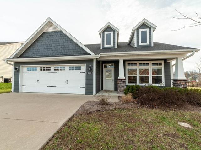 2414 Nottoway Dr, Columbia, MO 65203