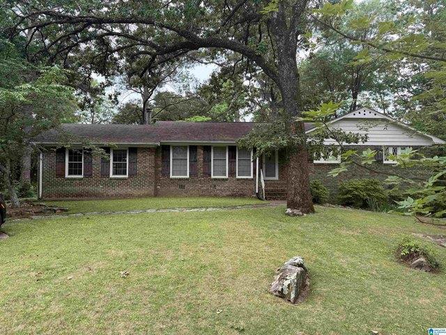 2414 Old Briar Trl, Hoover, AL 35226