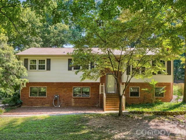 2414 Ashford Drive