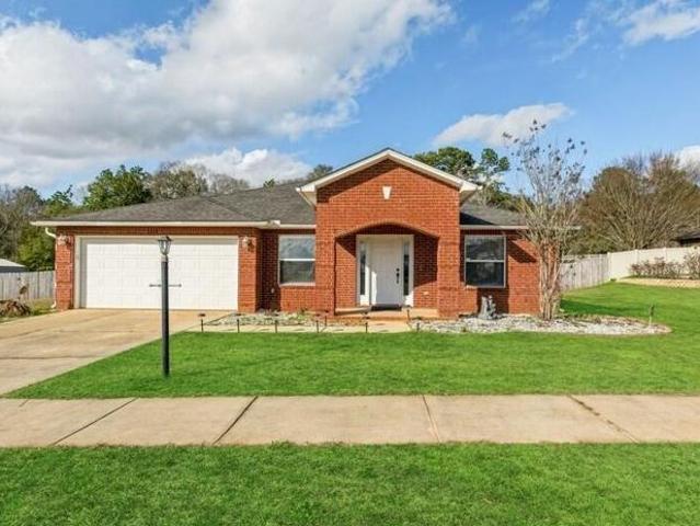 2414 Cumberland Way, Crestview, FL 32536