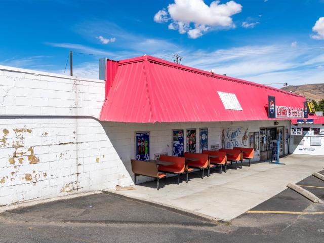 2414 E Main Street