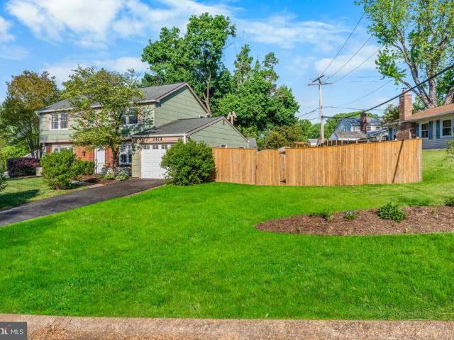 2414 Kinderbrook Lane