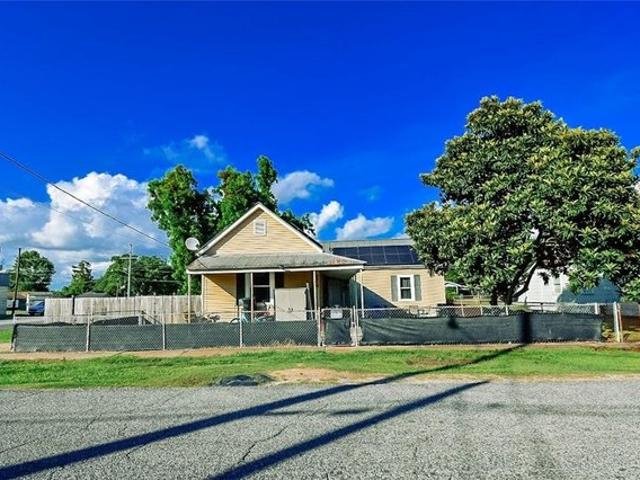 2414 Louisiana Ave, Lutcher, LA 70071